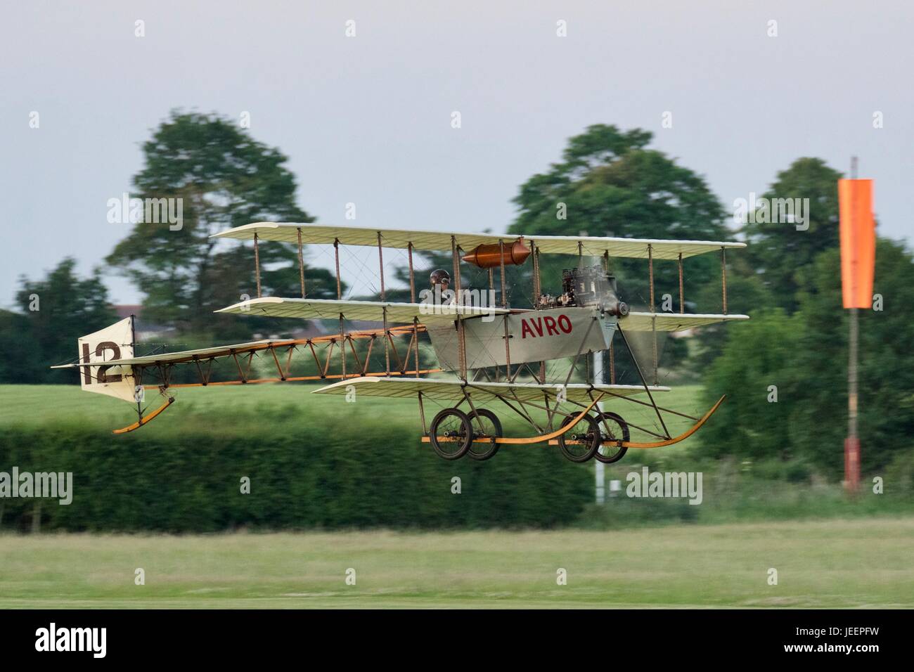 Avion triplan Banque de photographies et d’images à haute résolution ...