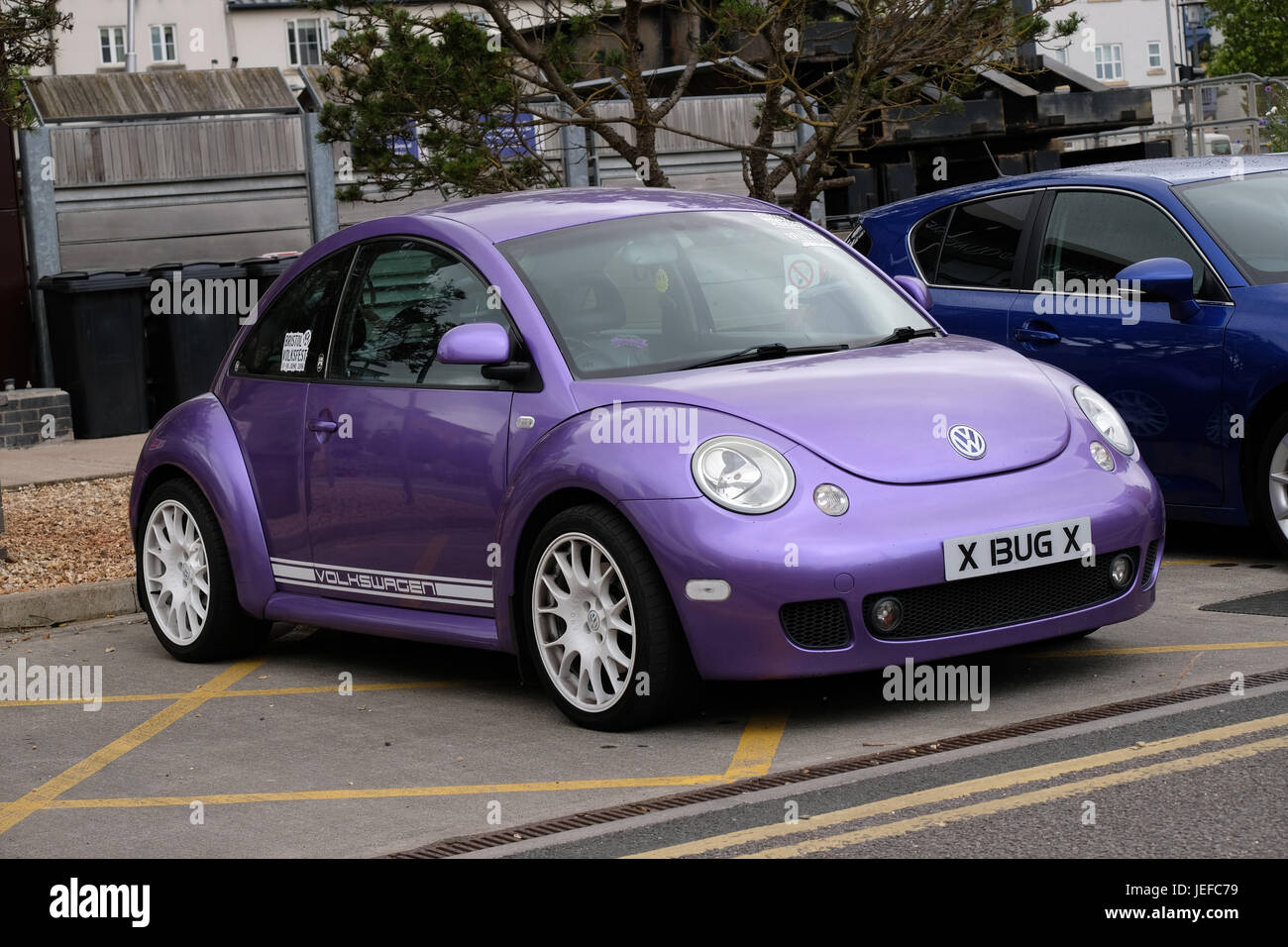 Purple Volkswagen Photos & Purple Volkswagen Images - Alamy