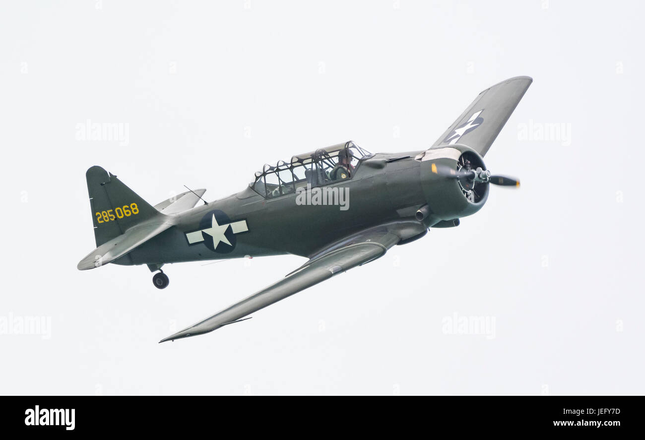 T6 texan aircraft Banque de photographies et d’images à haute ...