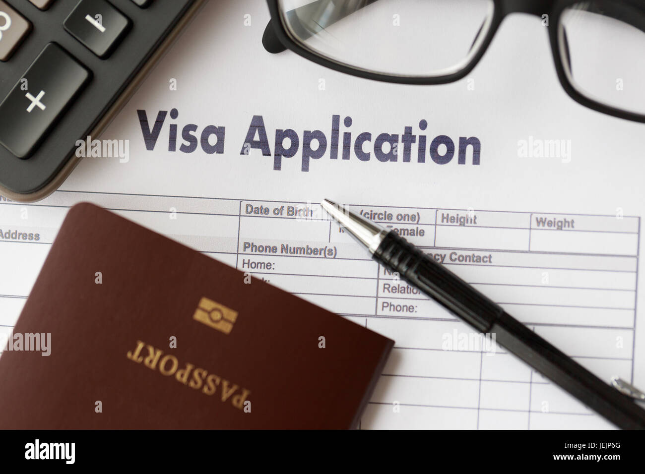 Formulaire de demande de visa à l'Immigration un document de voyage ...