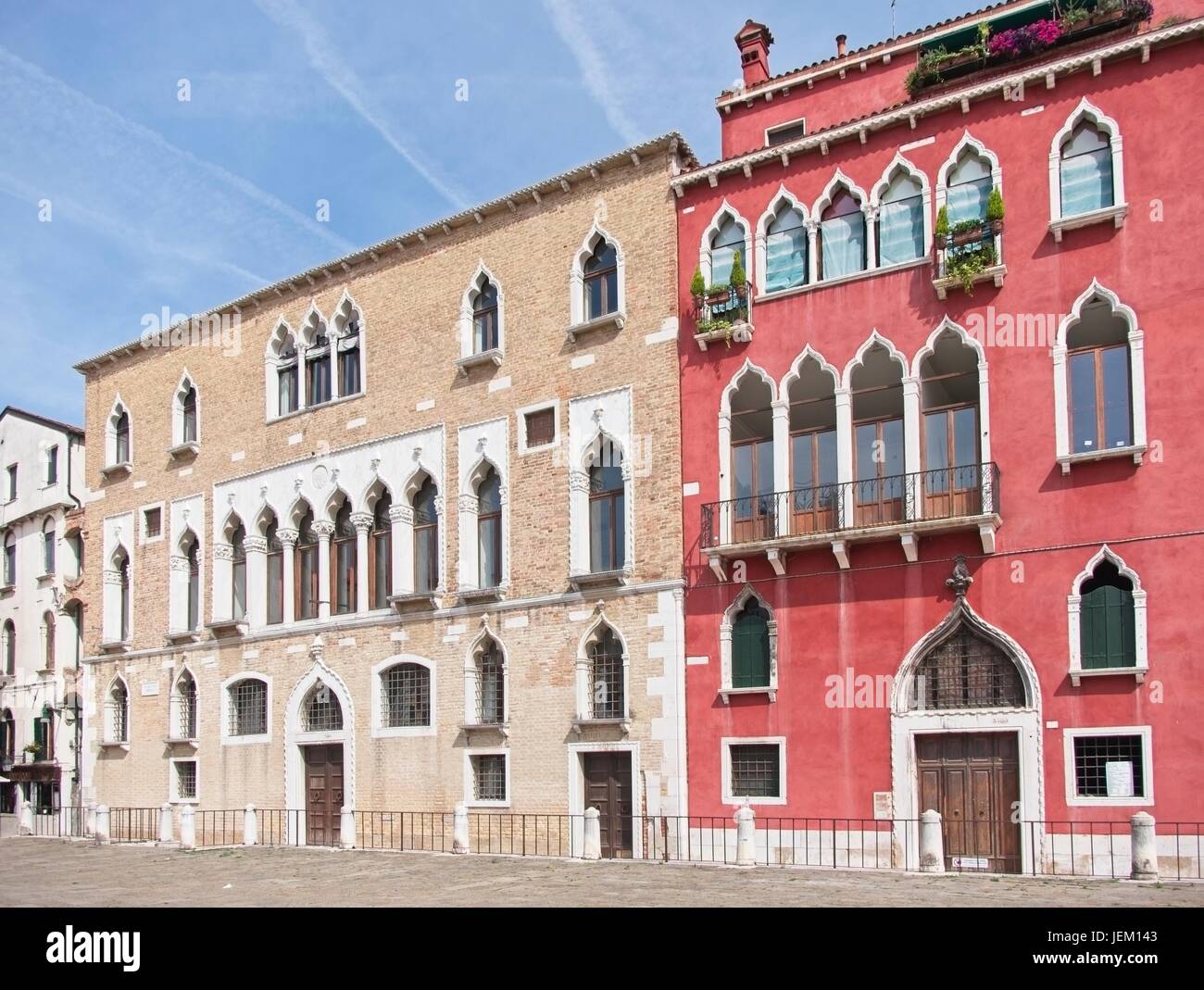 Palais duodo Banque de photographies et d’images à haute résolution - Alamy