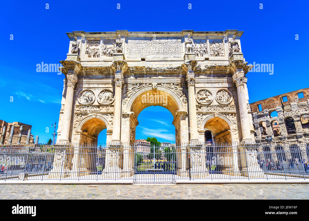 Arcade en colosseum arc constantine Banque de photographies et d’images ...