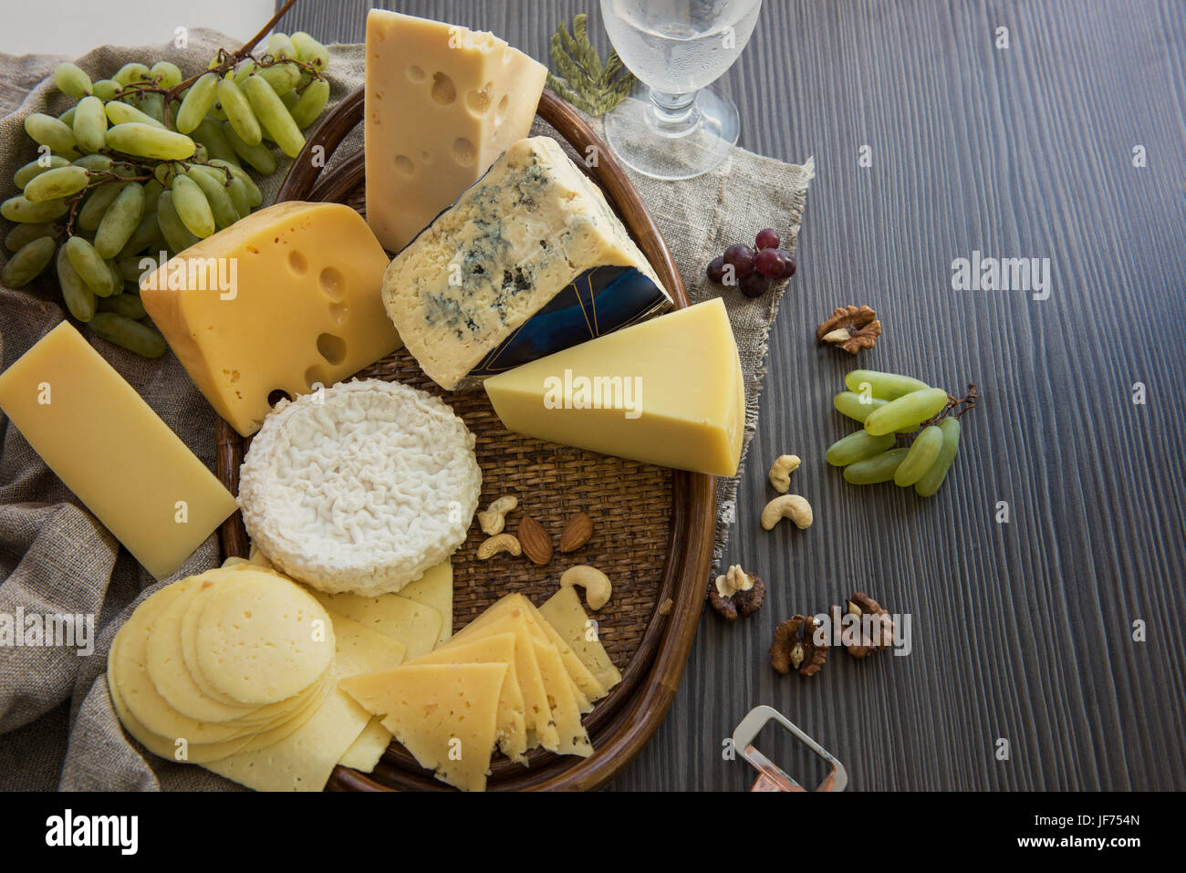 Différents types de fromage set Photo Stock - Alamy