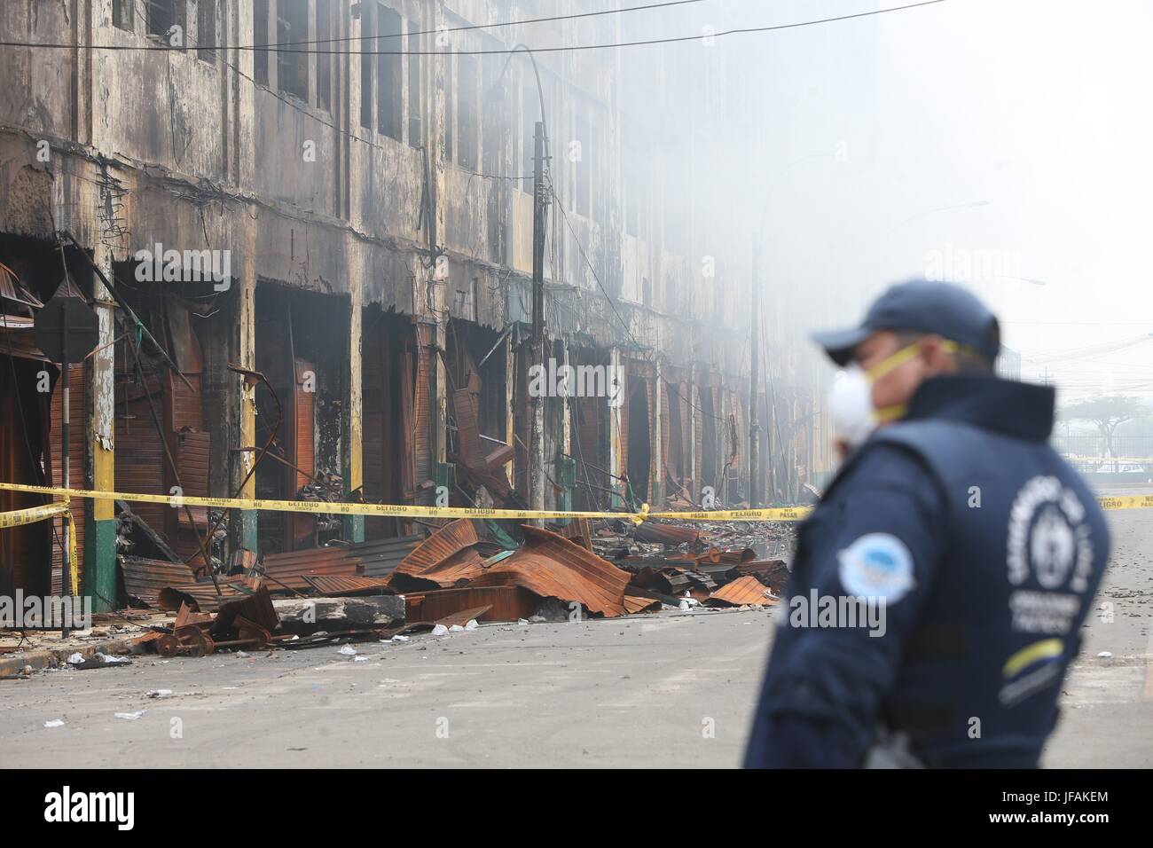 Basura basura basura basura basura Banque de photographies et d’images ...