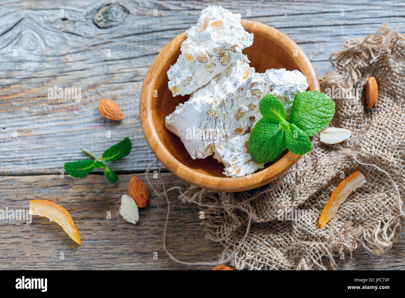 Amande confite Banque de photographies et d’images à haute résolution ...