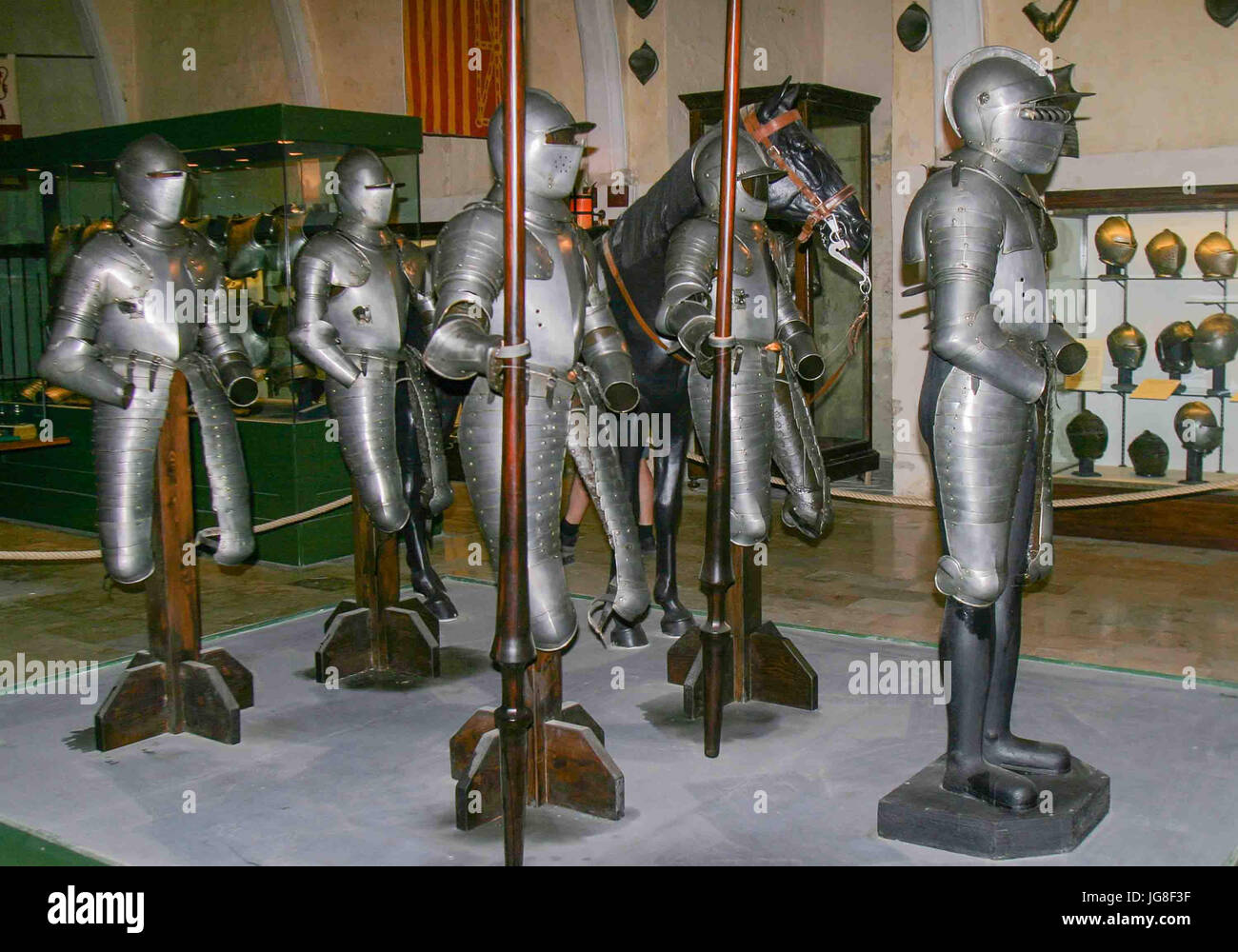 Knights of malta armor Banque de photographies et d’images à haute ...