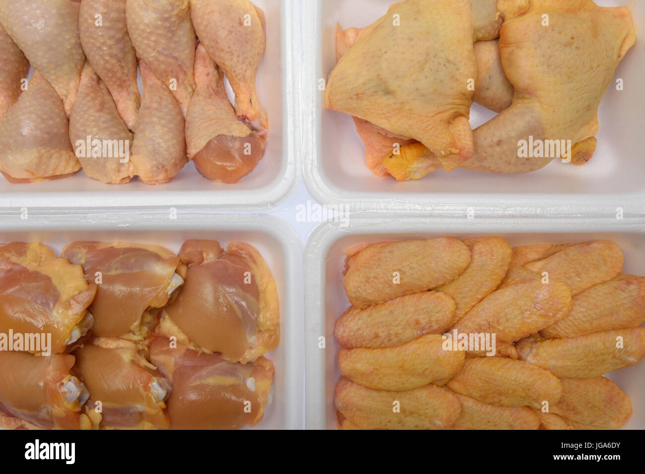 Les différentes parties de poulet Photo Stock - Alamy