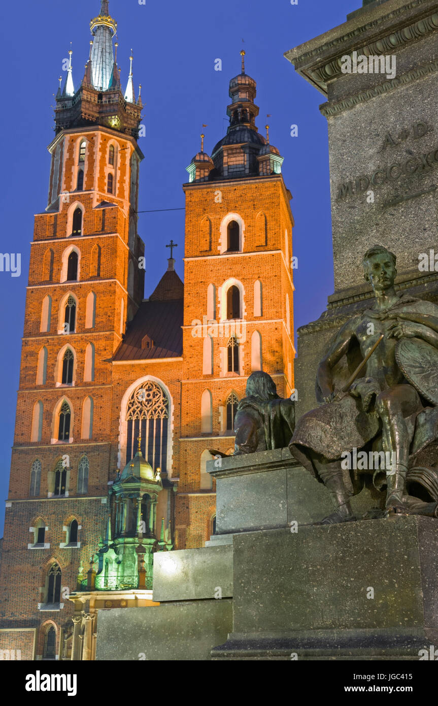 Krakow church of st mary Banque de photographies et d’images à haute ...