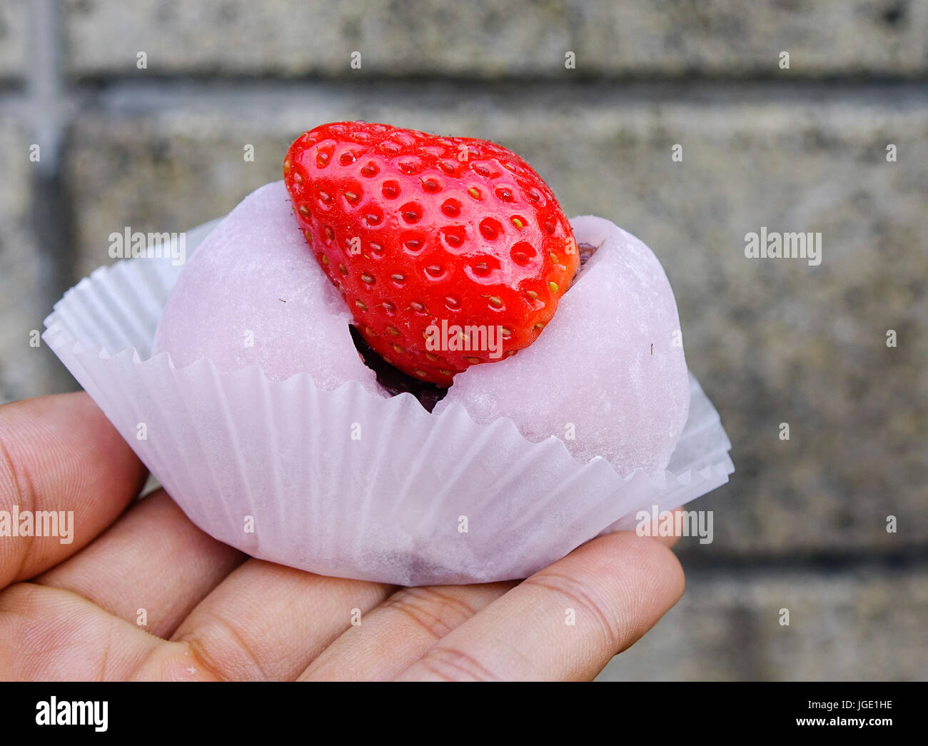 Dessert traditionnel japonais, fraise, Ichigo Daifuku mochi ou gâteau ...
