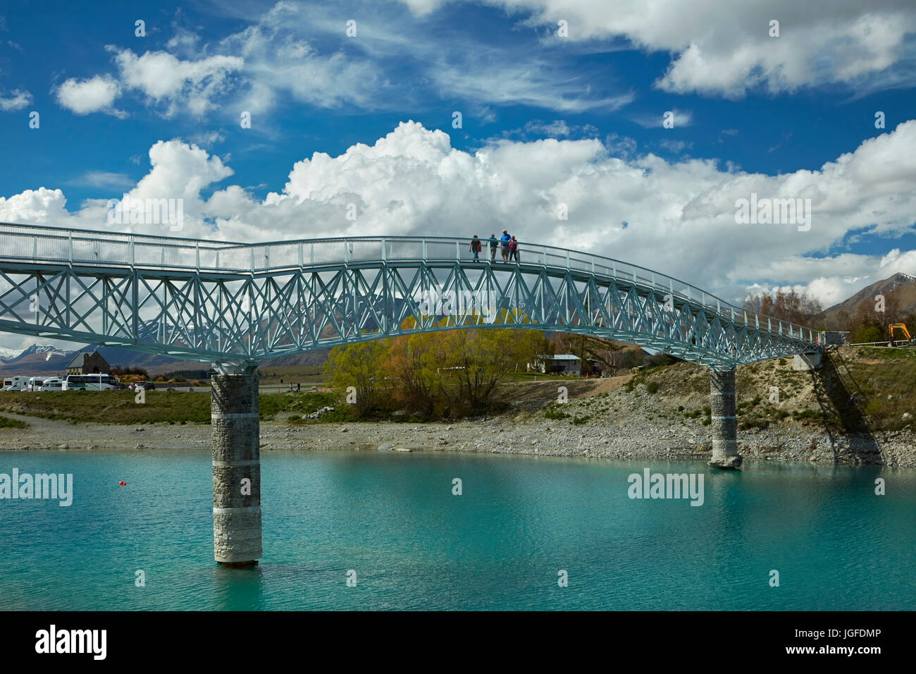 Passerelle du lac tekapo Banque de photographies et d’images à haute ...