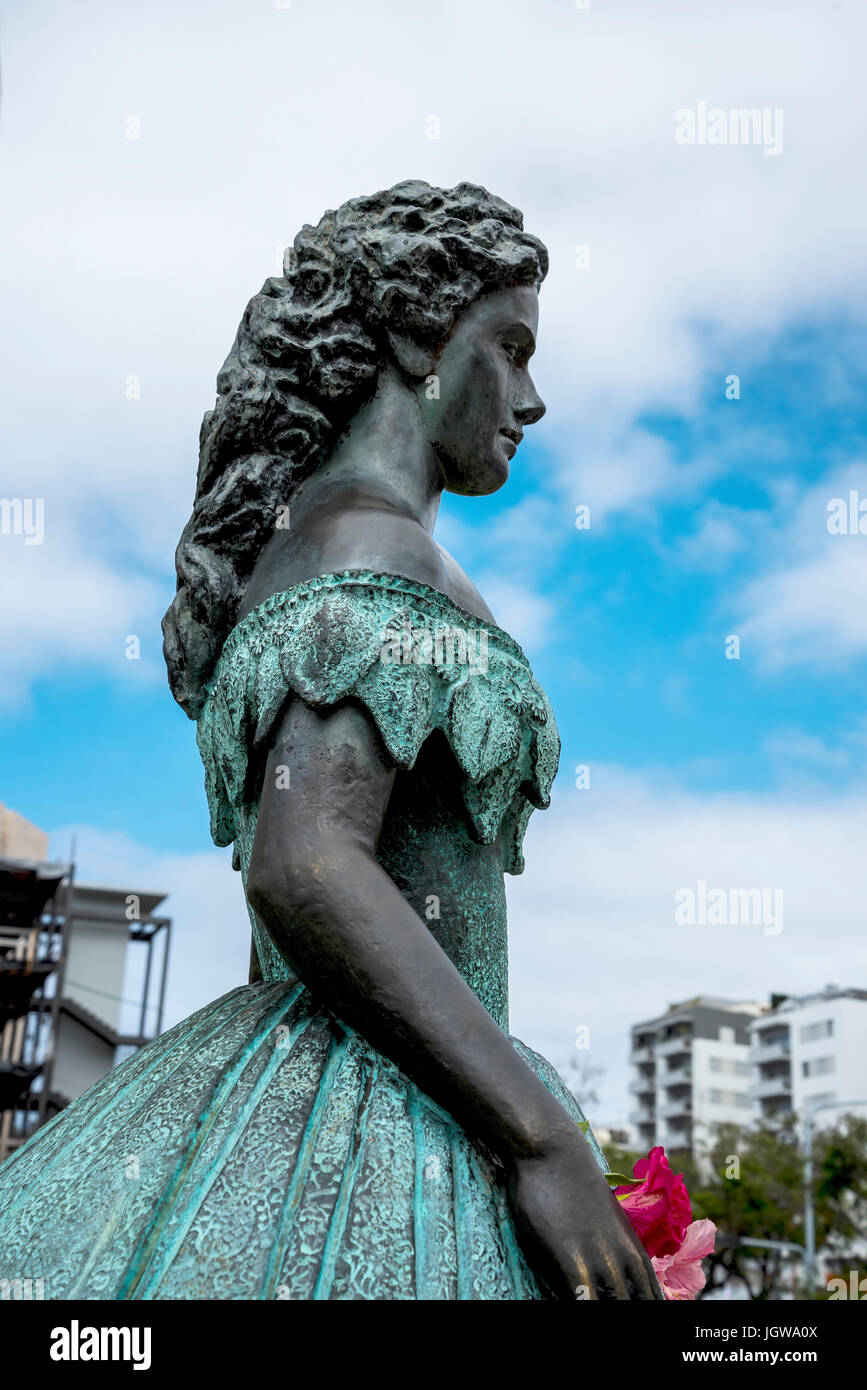 Statue of sissi empress elizabeth of austria Banque de photographies et ...
