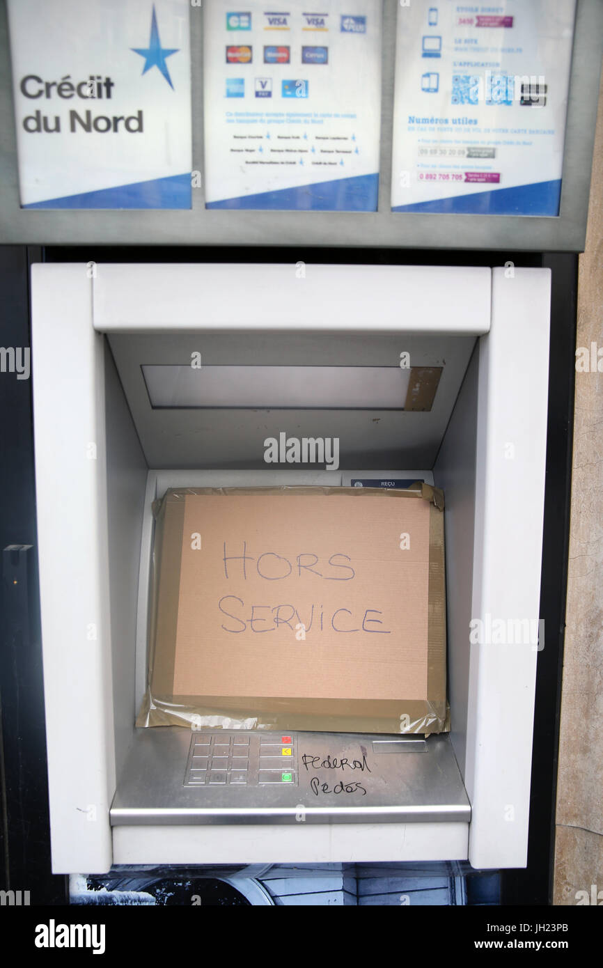 Distributeur automatique de billets france Banque de photographies et d ...