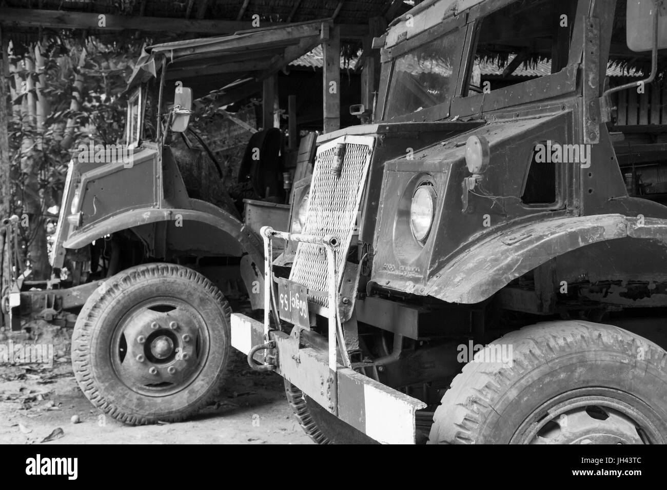 The canadian military pattern cmp truck Banque de photographies et d ...