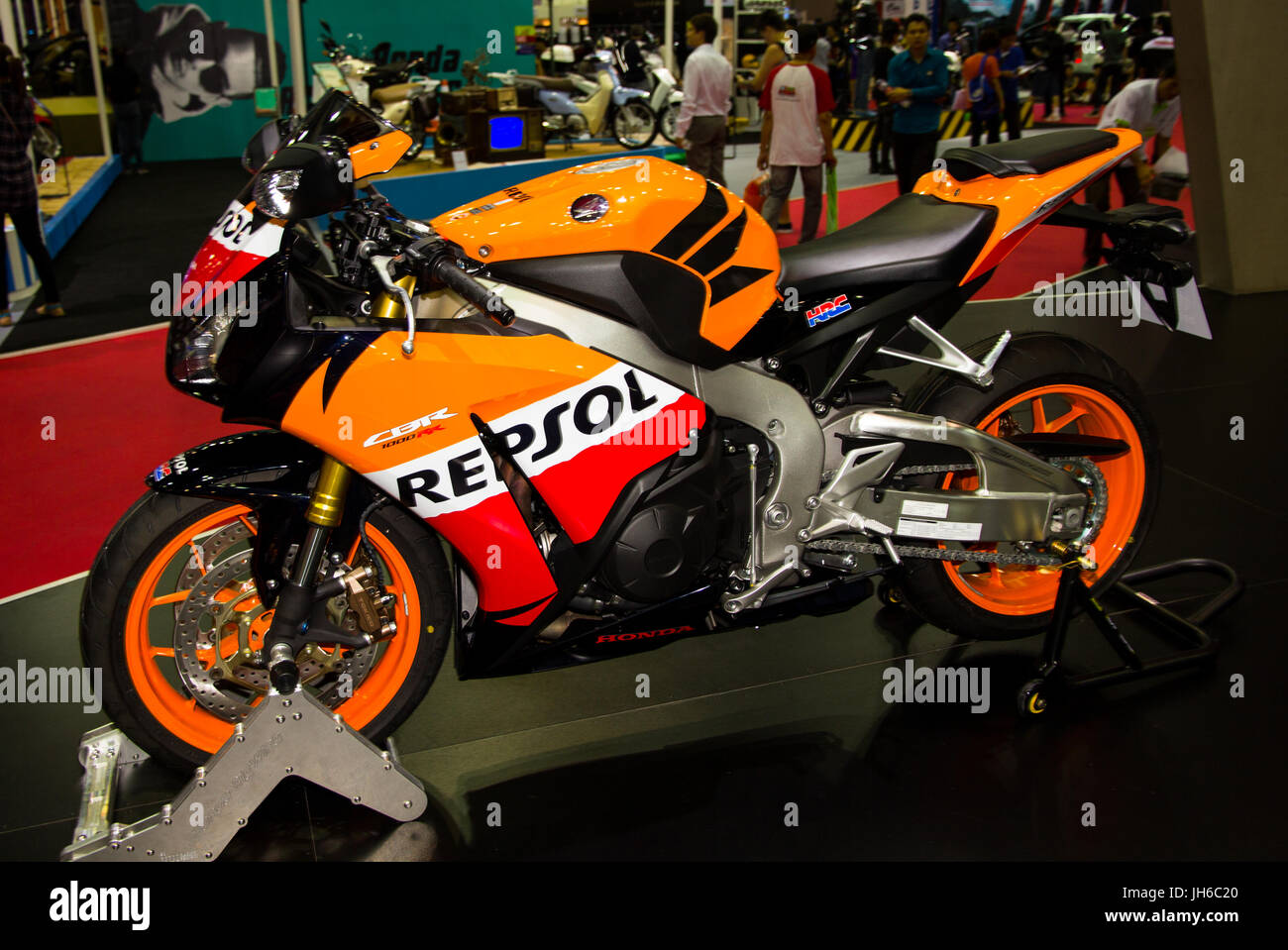 Repsol honda cbr Banque de photographies et d’images à haute résolution ...