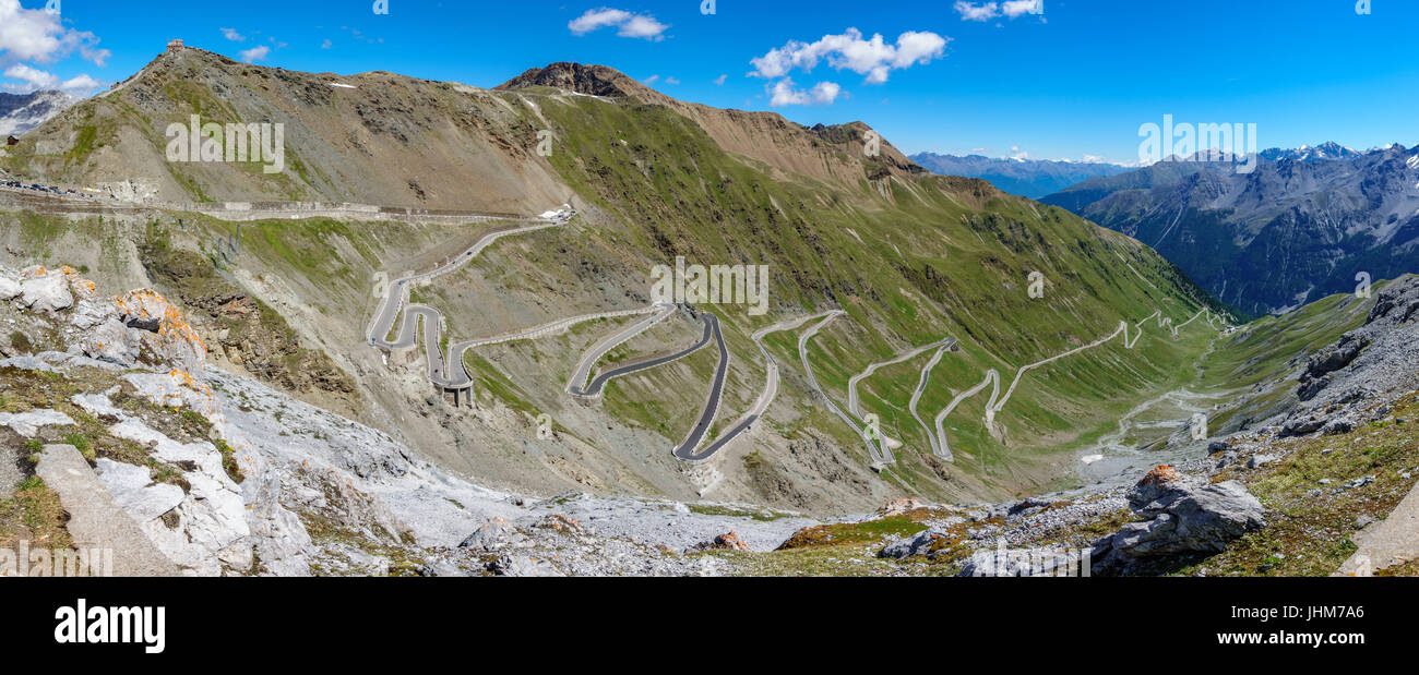 Stelvio pass Banque de photographies et d’images à haute résolution - Alamy