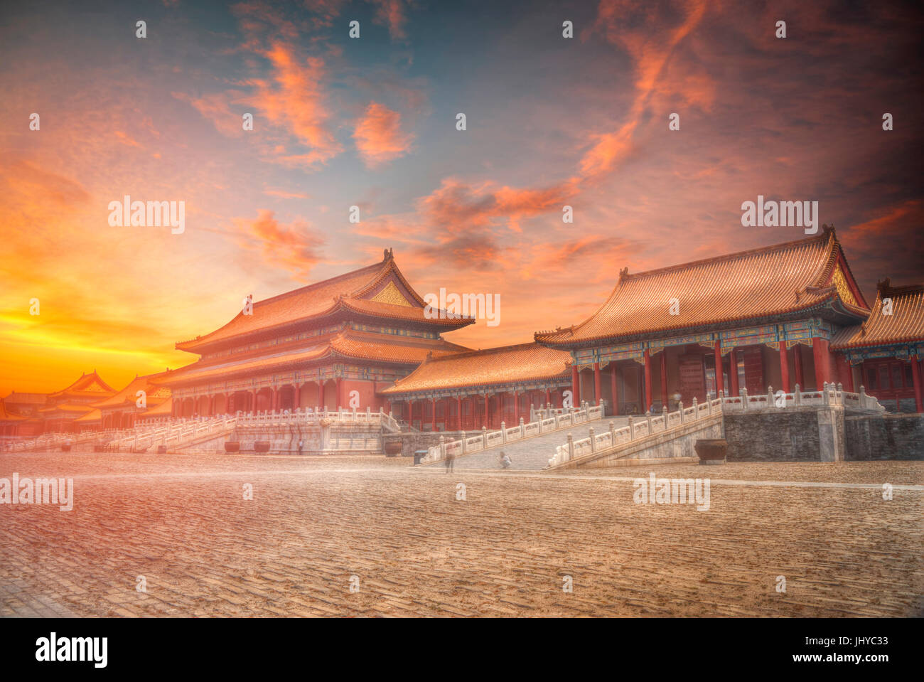 La cité interdite est le plus grand complexe de palais dans le monde ...
