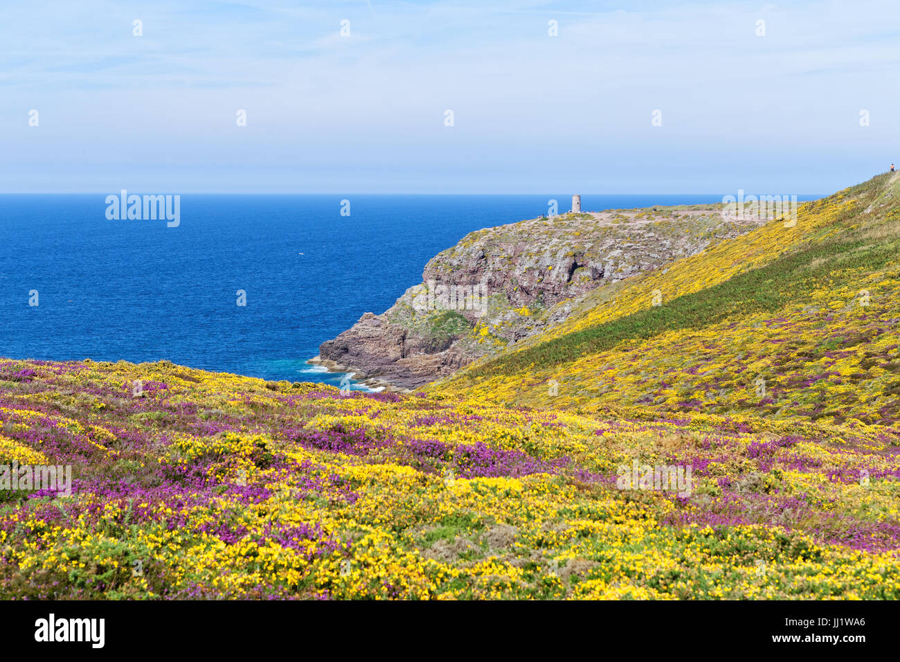 La lande au phare de cap frehel Banque de photographies et d’images à ...