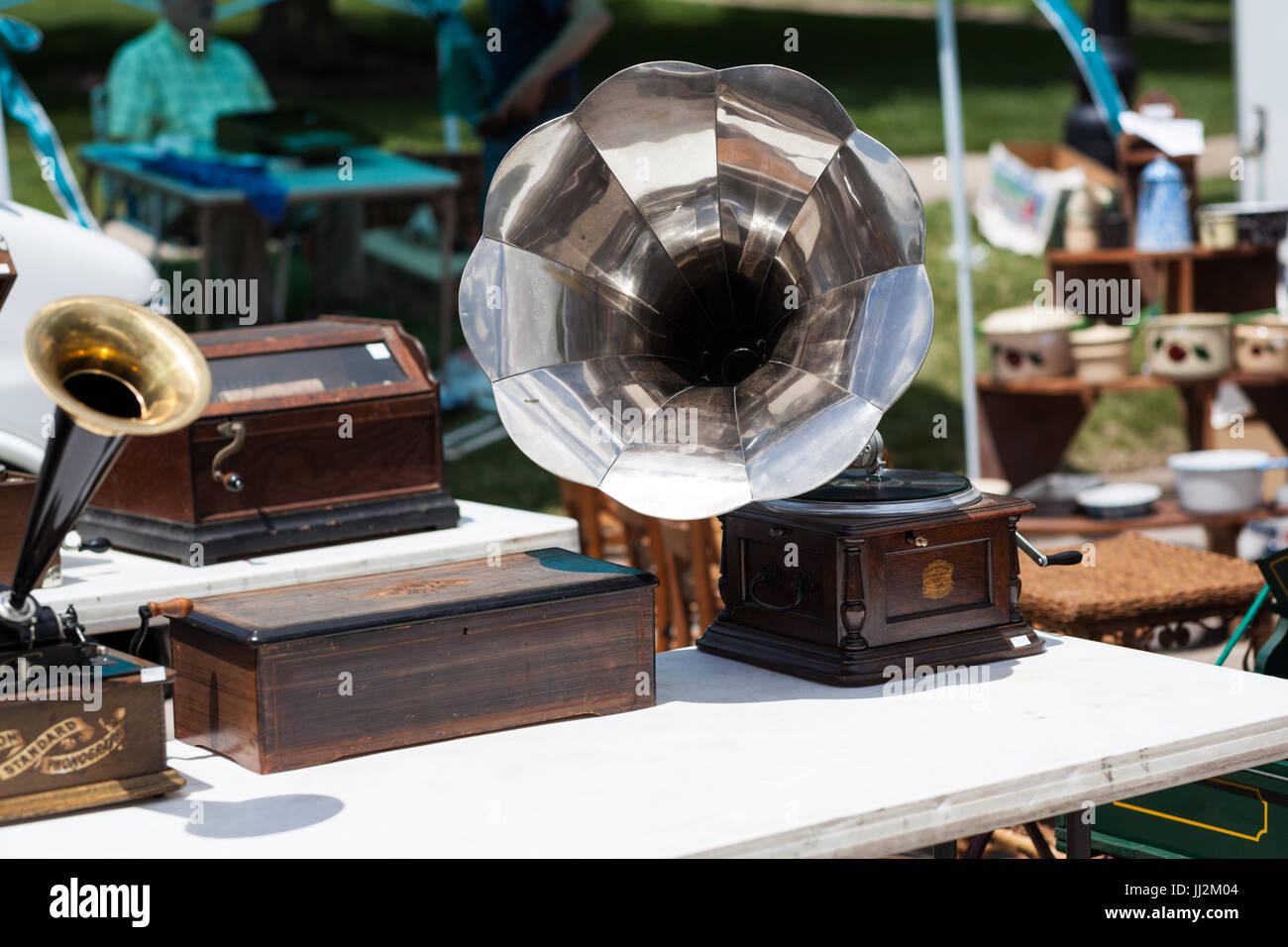 Tourne disque graphophone Banque de photographies et d’images à haute ...