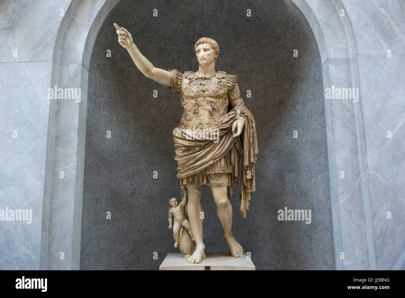Rome. L'Italie. Auguste de Prima Porta, statue en marbre de l'empereur ...
