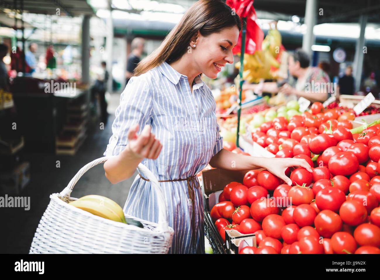 Beau Marché Banque d'image et photos - Alamy