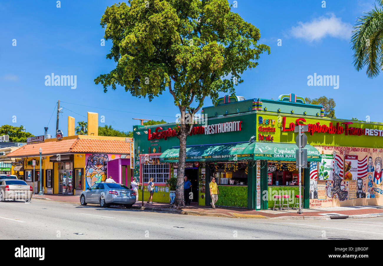 Quartier cubain de Little Havana à Miami en Floride Photo Stock - Alamy