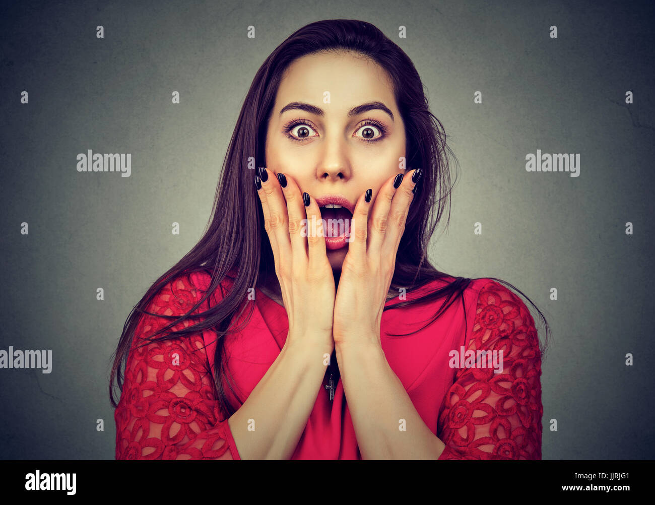 Face choqué d'une belle femme Banque d'image et photos - Alamy