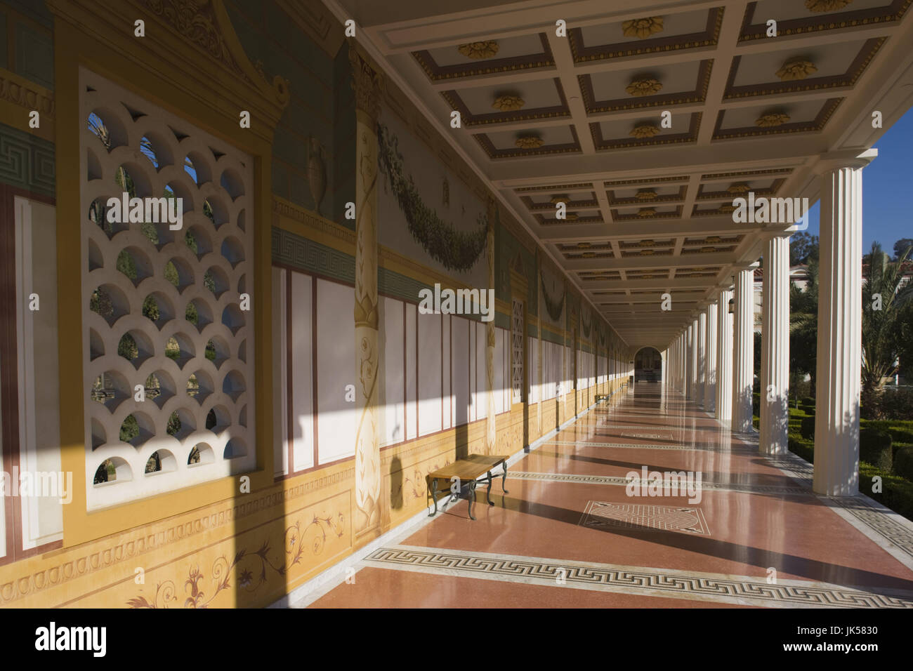 J paul getty villa Banque de photographies et d’images à haute ...