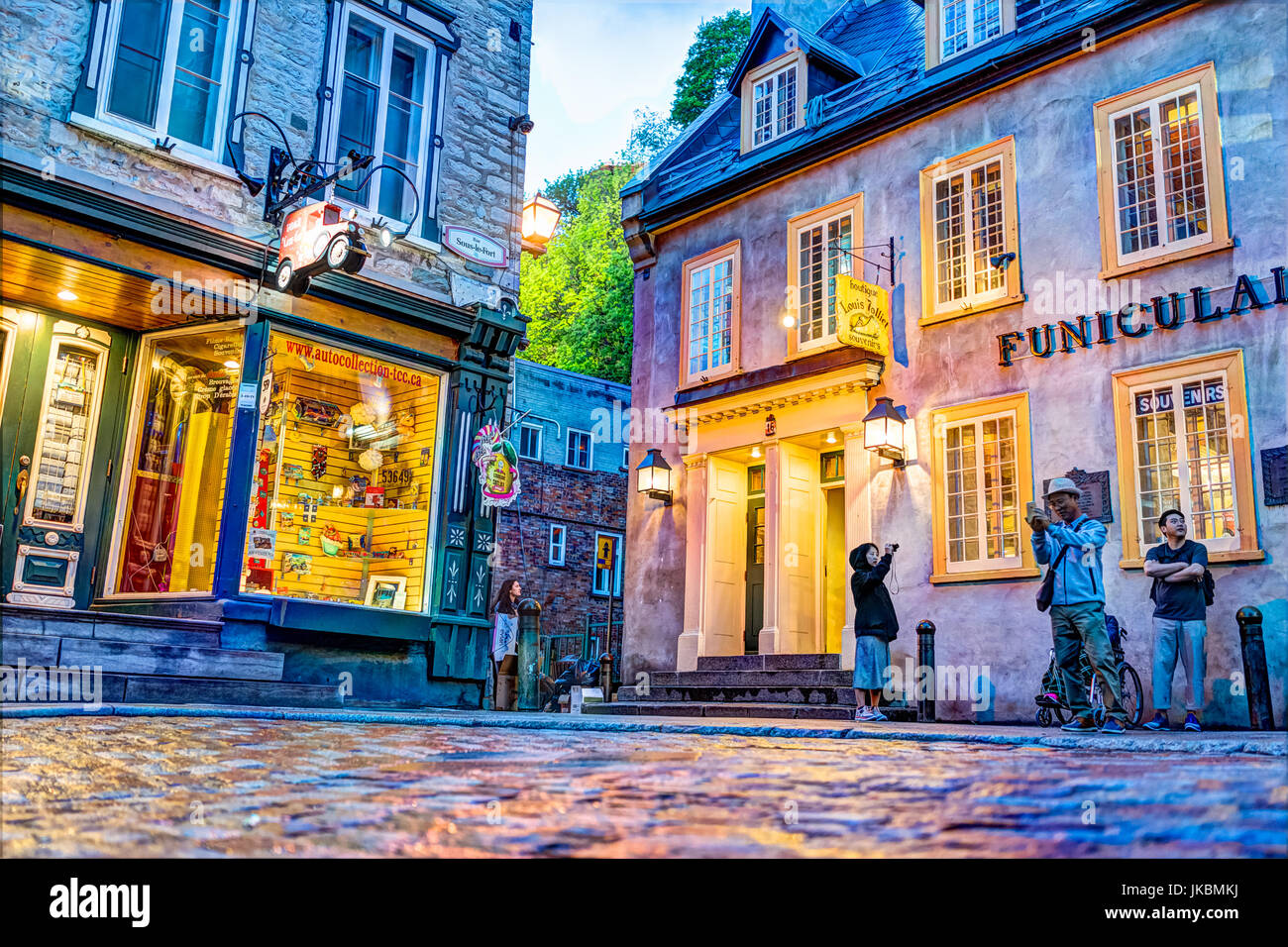 Funiculaire du vieux québec Banque de photographies et d’images à haute ...