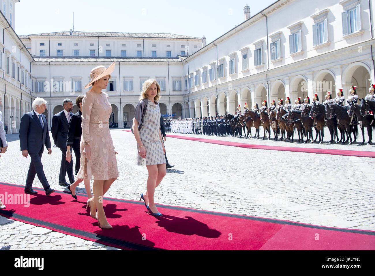 Koningin maxima en de dochter van de italiaanse president Banque de photographies et d’images à ...