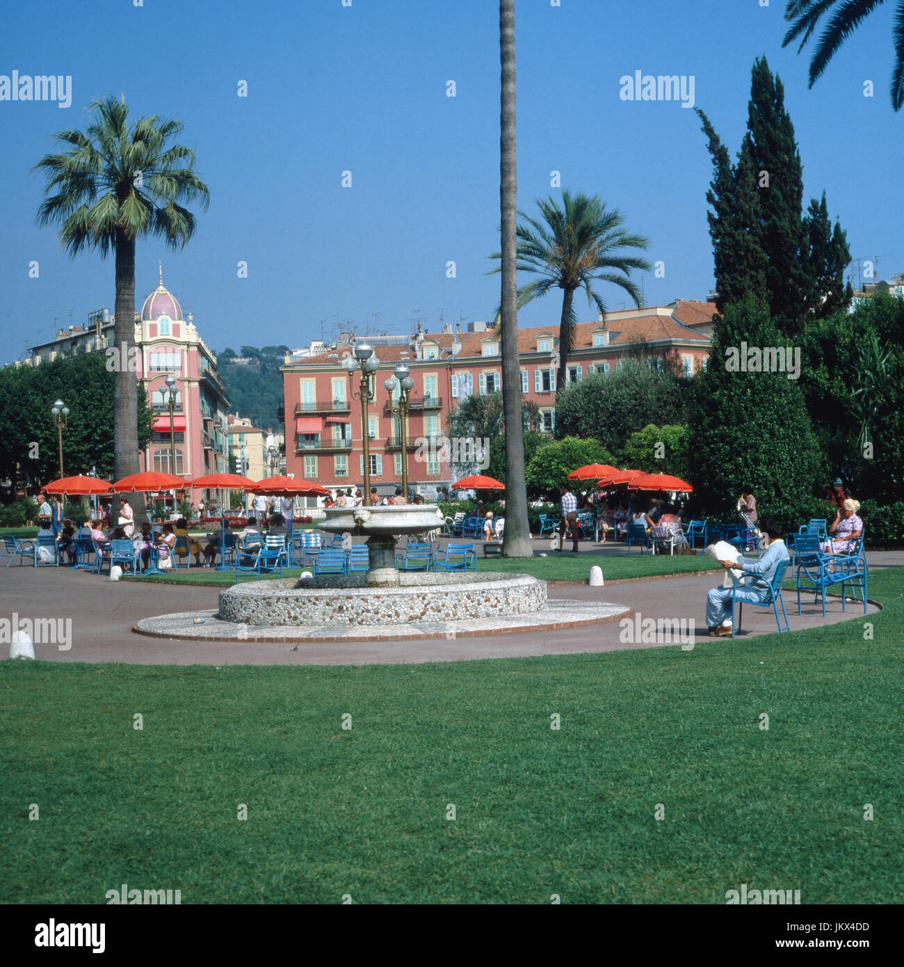 Der Massena-Platz in Nizza an der Côte d'Azur, Frankreich 1980er Jahre ...