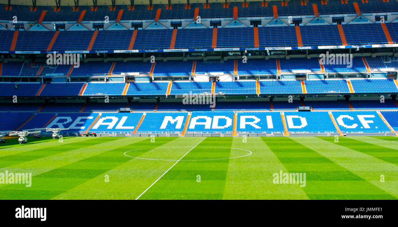 Bernabeu stadium view Banque de photographies et d’images à haute ...