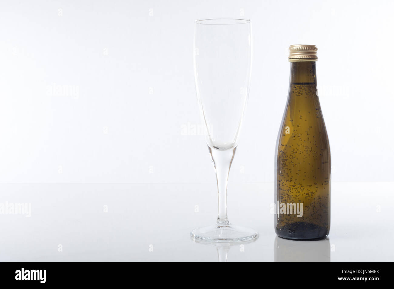 Eau condensée Banque de photographies et d’images à haute résolution ...