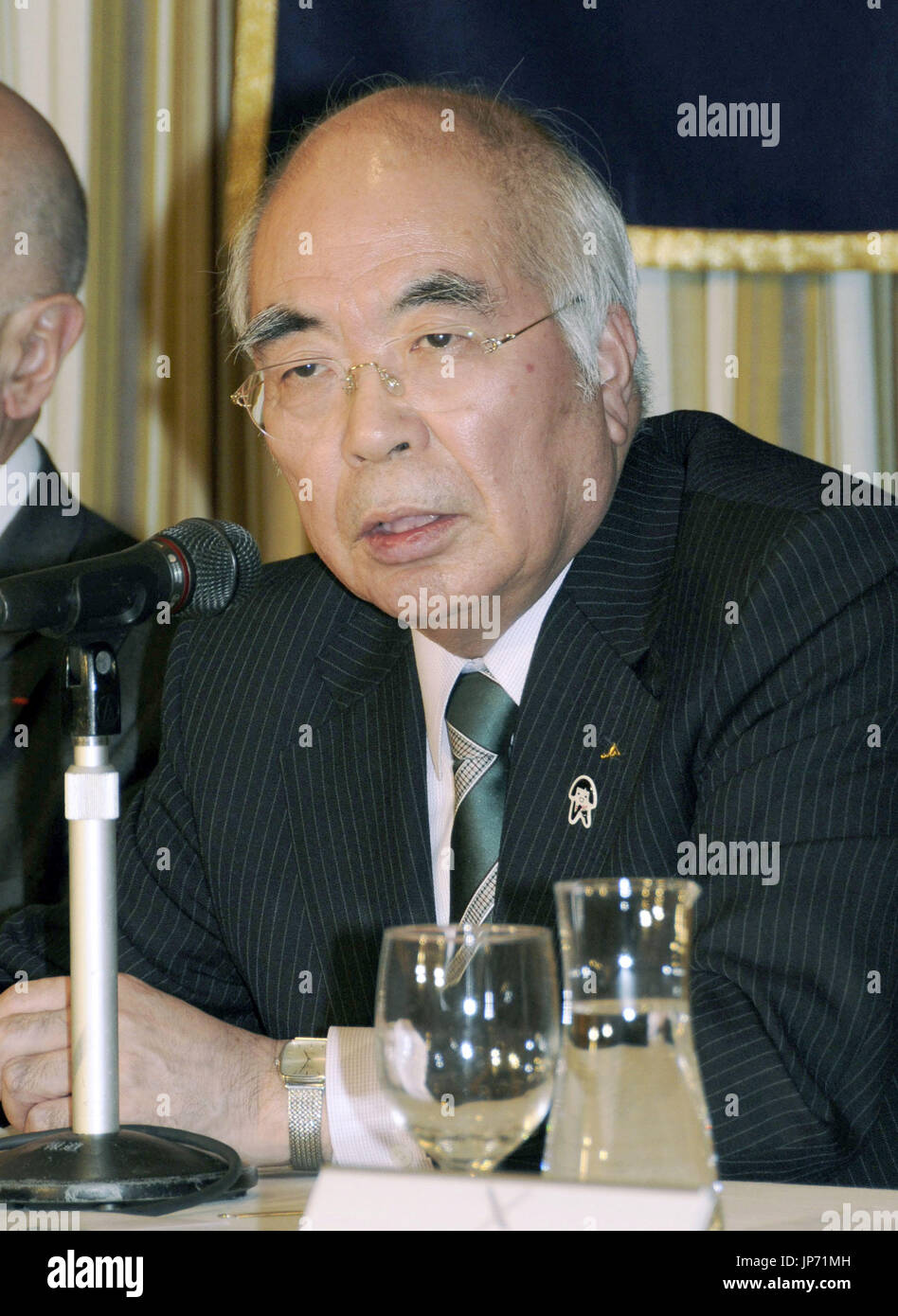 Akira Banzai, président de l'Union centrale des coopératives agricoles ...