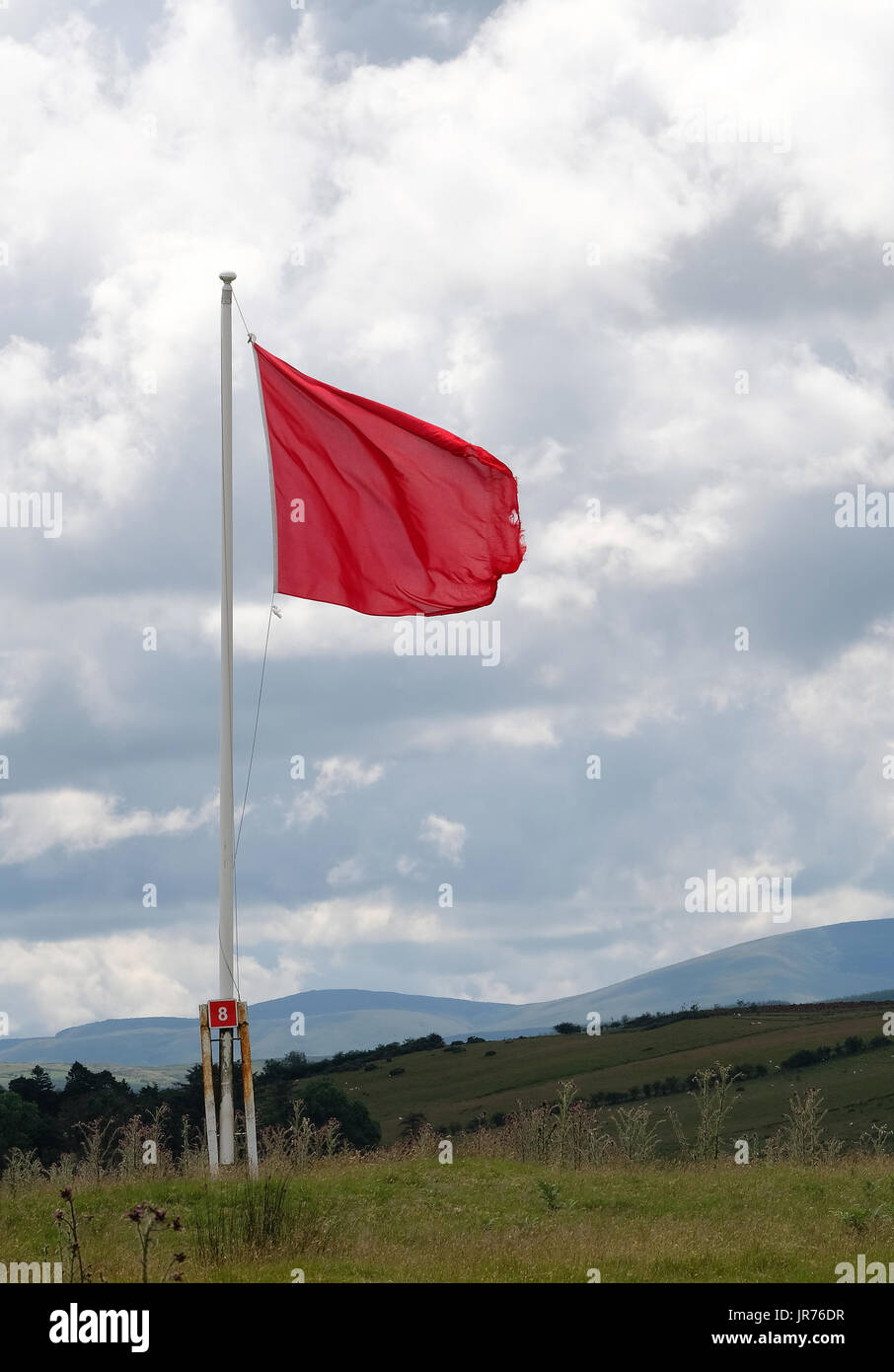 Drapeau rouge tir direct Banque de photographies et d’images à haute ...