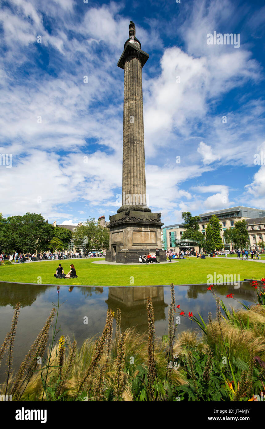 St andrews square gardens Banque de photographies et d’images à haute ...