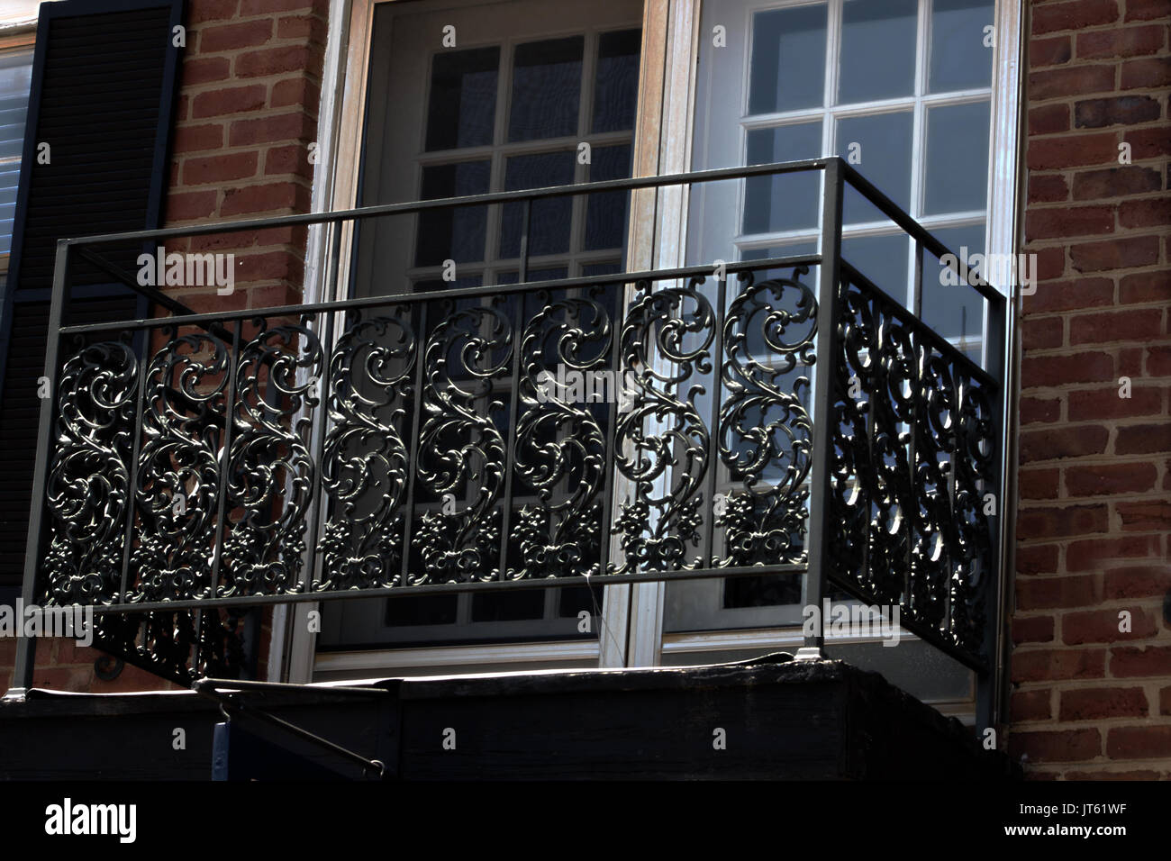 Balustrade de balcon en fer forgé Banque de photographies et d’images à ...