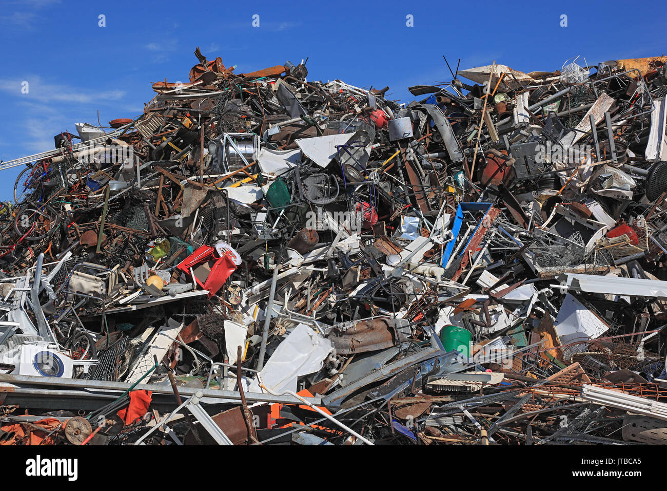 Parc à ferrailles, déchets métalliques des actions d'une entreprise de ...