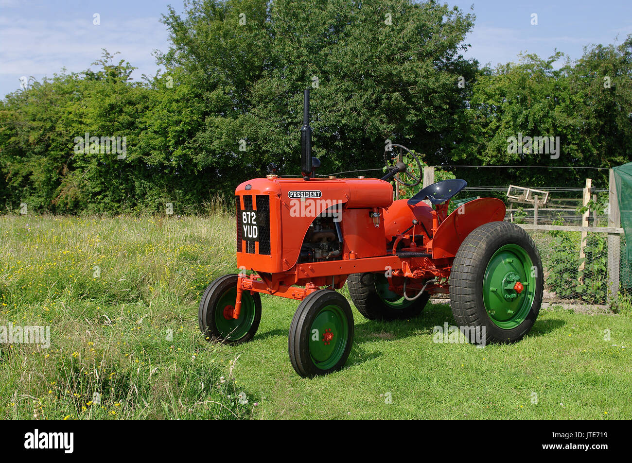 Tracteur bmb president Banque de photographies et d’images à haute ...