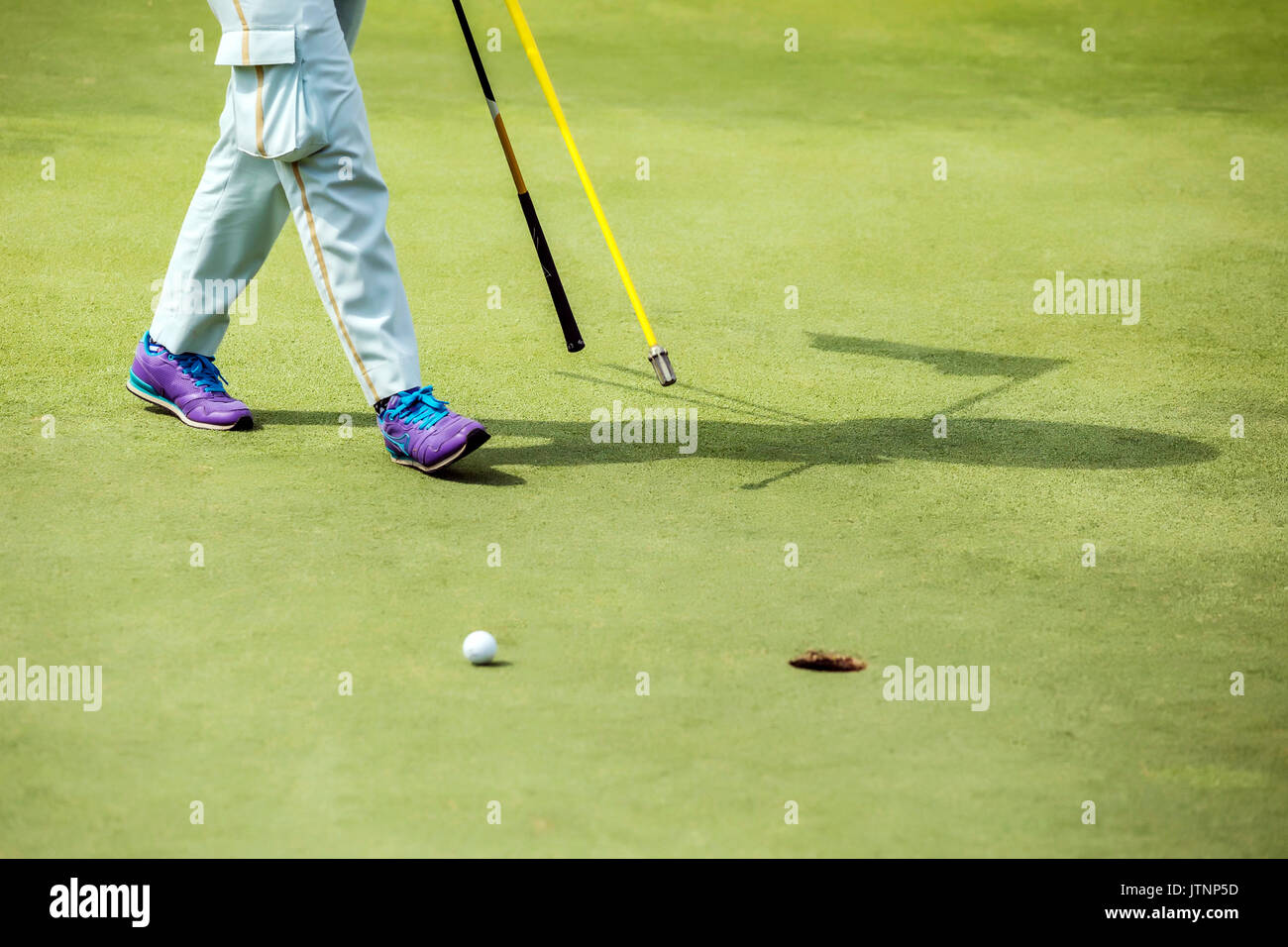 Golf caddy Banque de photographies et d’images à haute résolution - Alamy