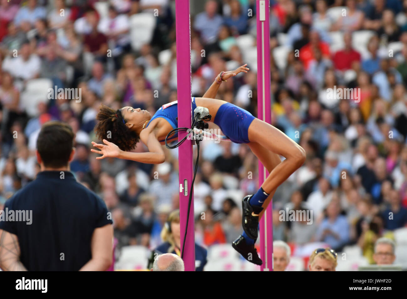 Finale du saut en hauteur féminin Banque de photographies et d’images à ...