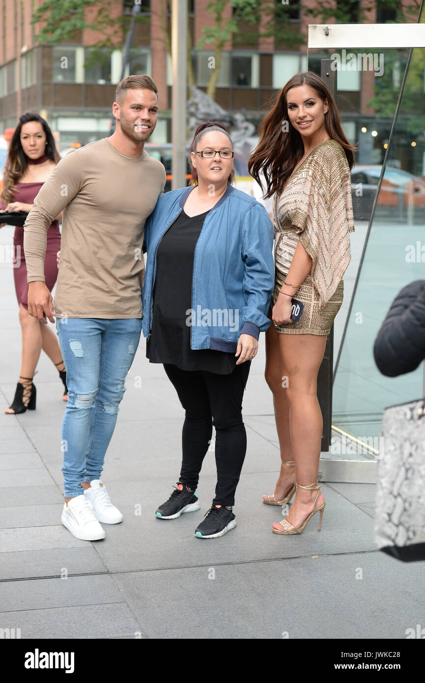 Love Island Couple Jessica cisailles et levier repéré par Dominique un ...