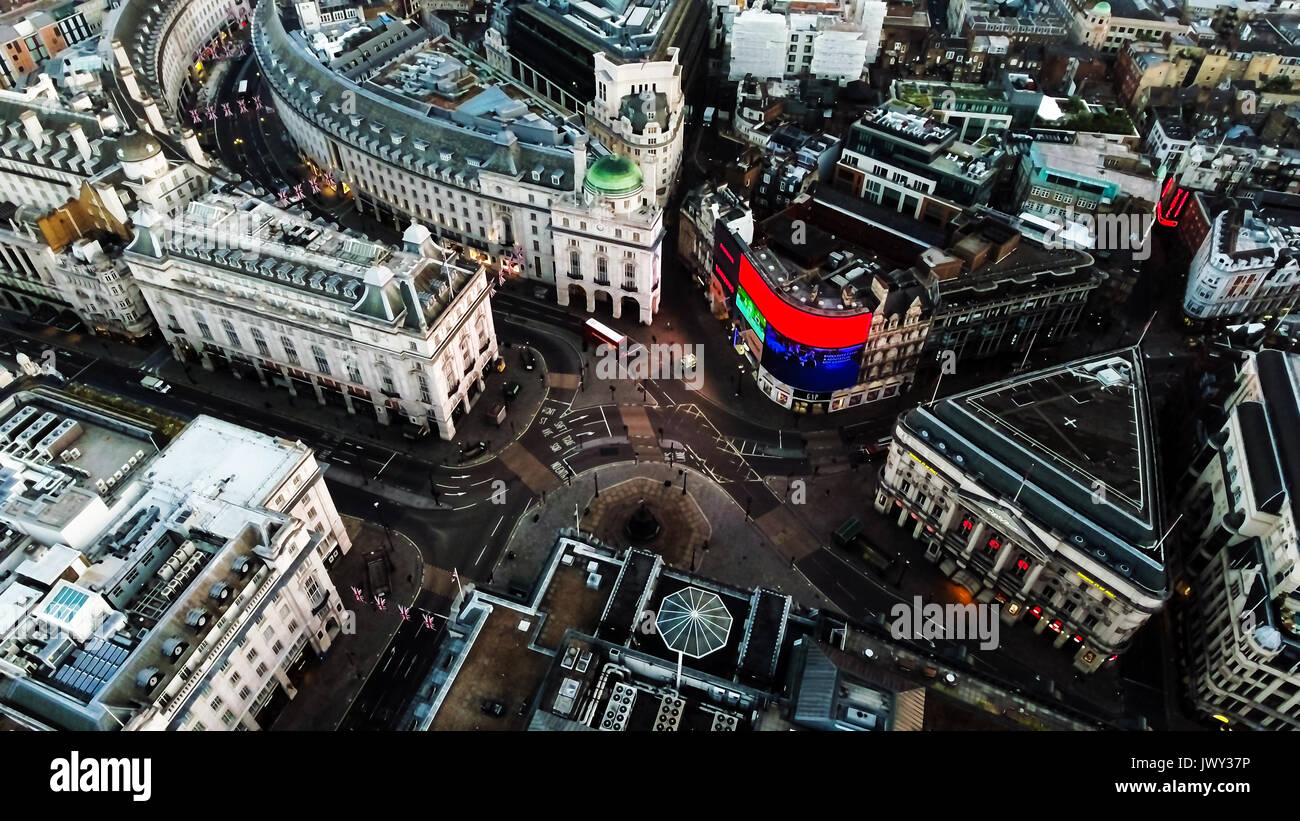 Panneau d'affichage piccadilly circus Banque de photographies et d ...