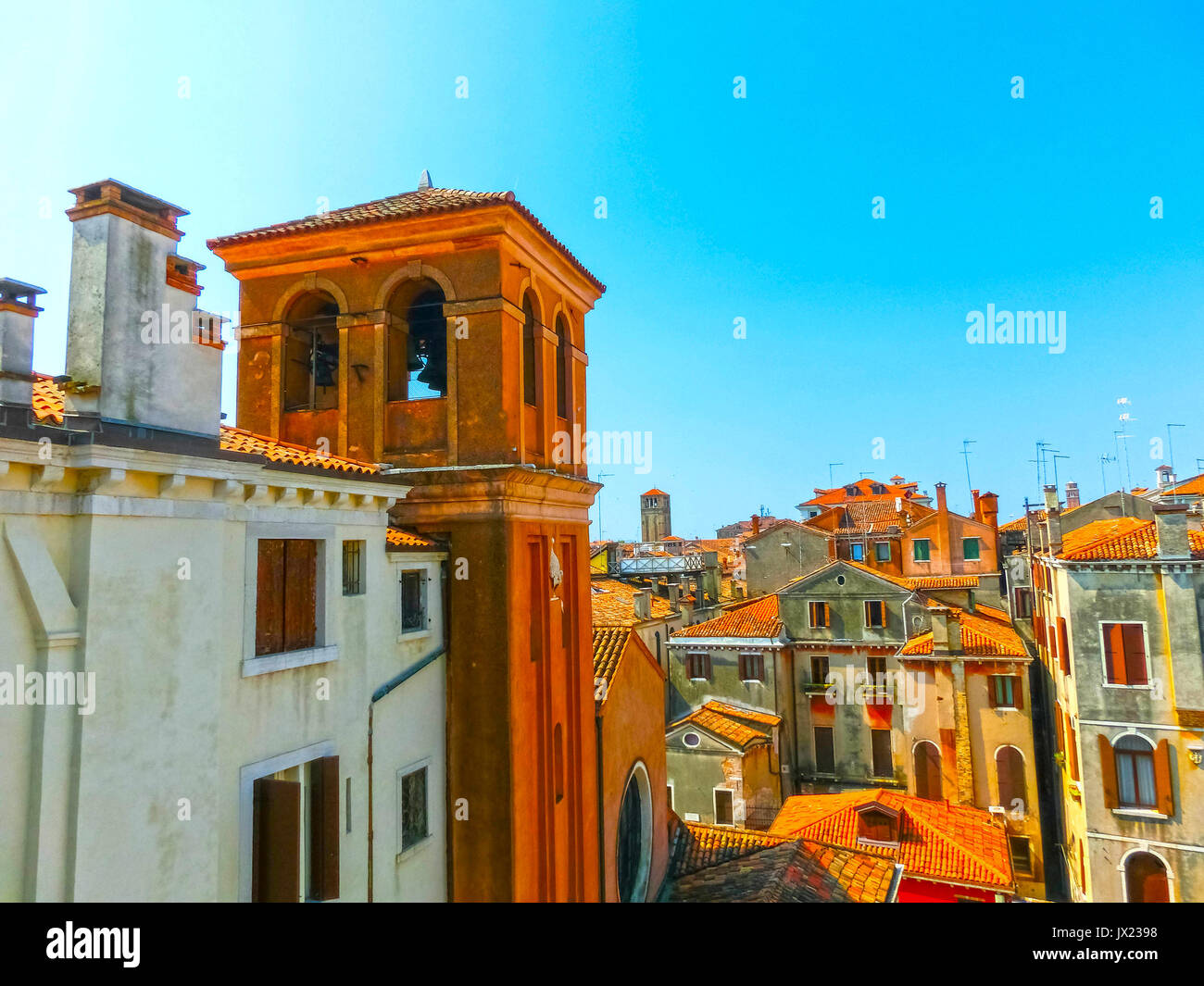 Toiture italienne Banque de photographies et d’images à haute ...