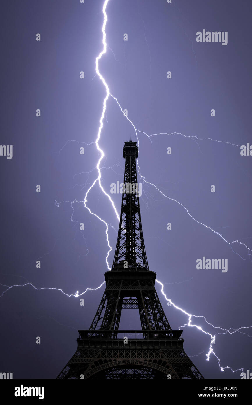 éclairs ciel france Banque de photographies et d’images à haute résolution - Alamy