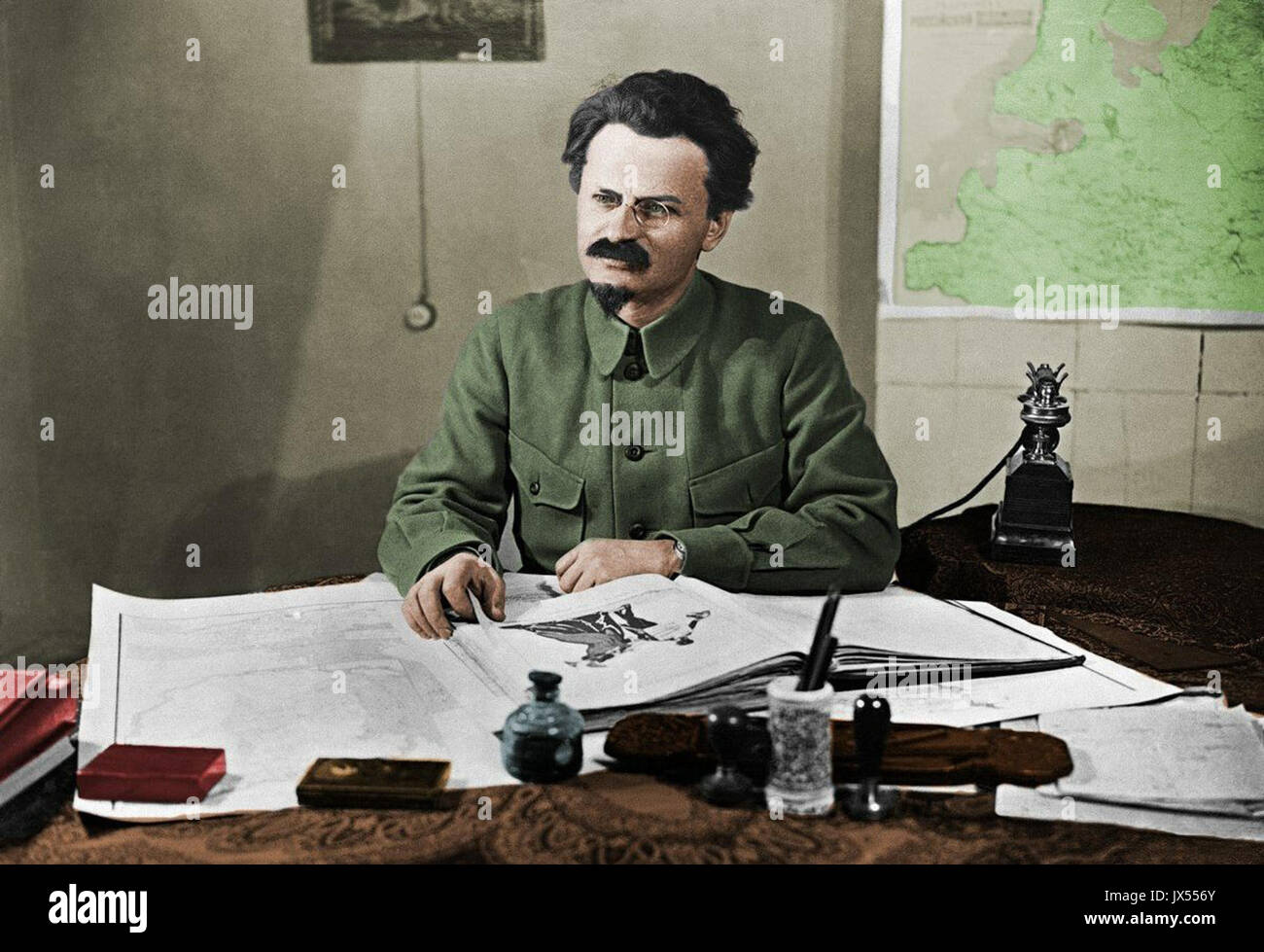 Leon trotsky drawing Banque de photographies et d’images à haute ...