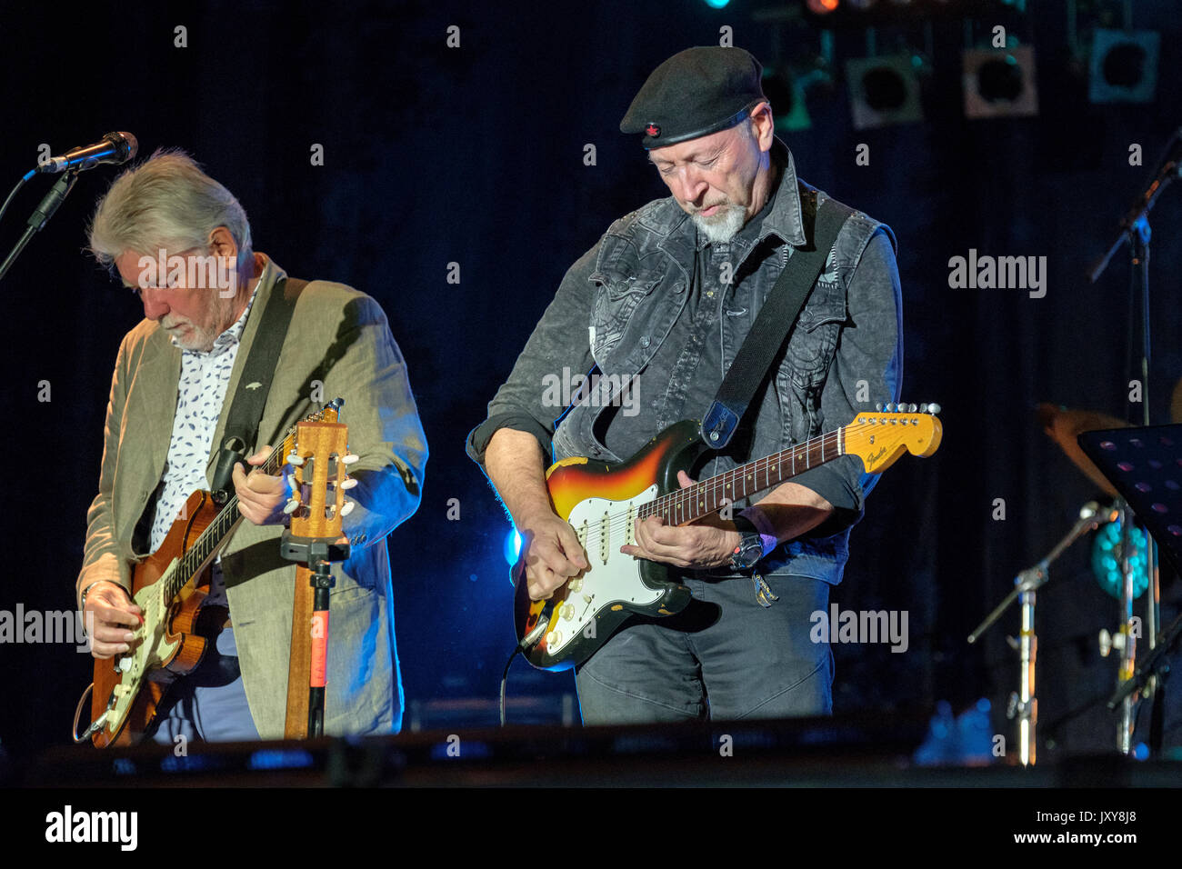 Convention de simon nicol fairport Banque de photographies et d’images ...