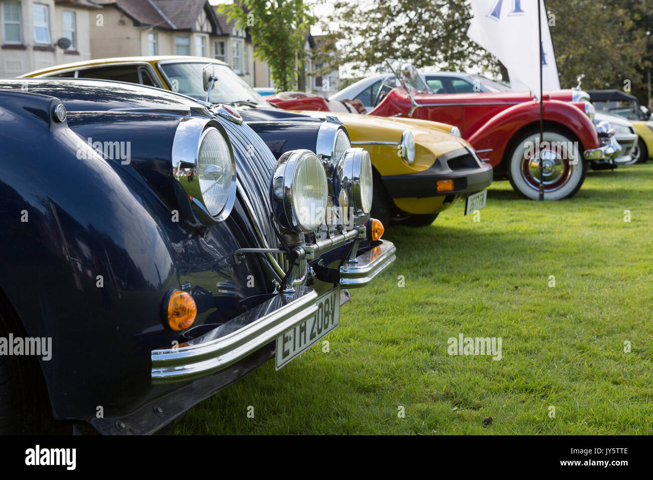 Classic cars Banque de photographies et d’images à haute résolution - Alamy