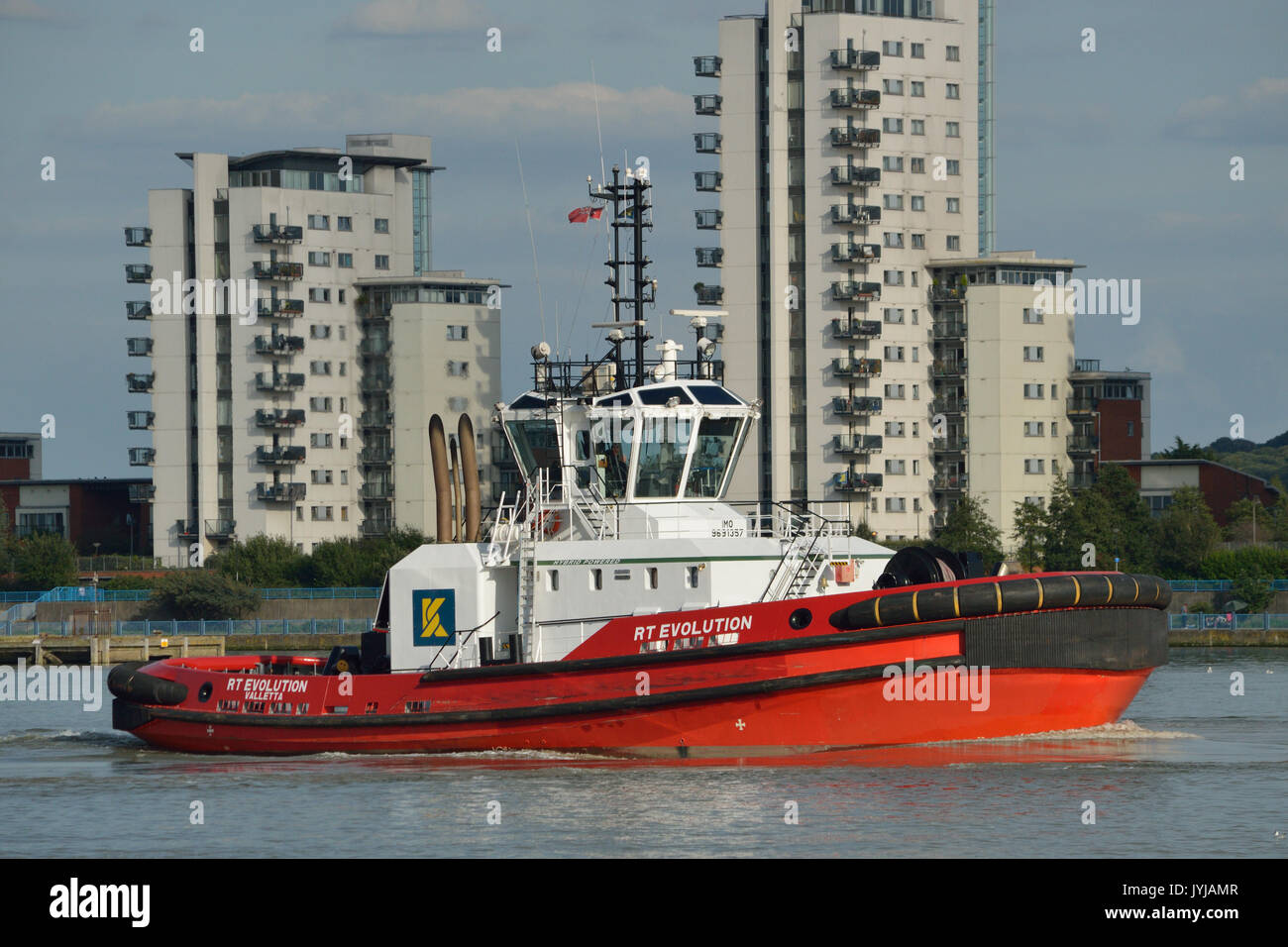 Remorqueurs travaillant Banque de photographies et d’images à haute ...