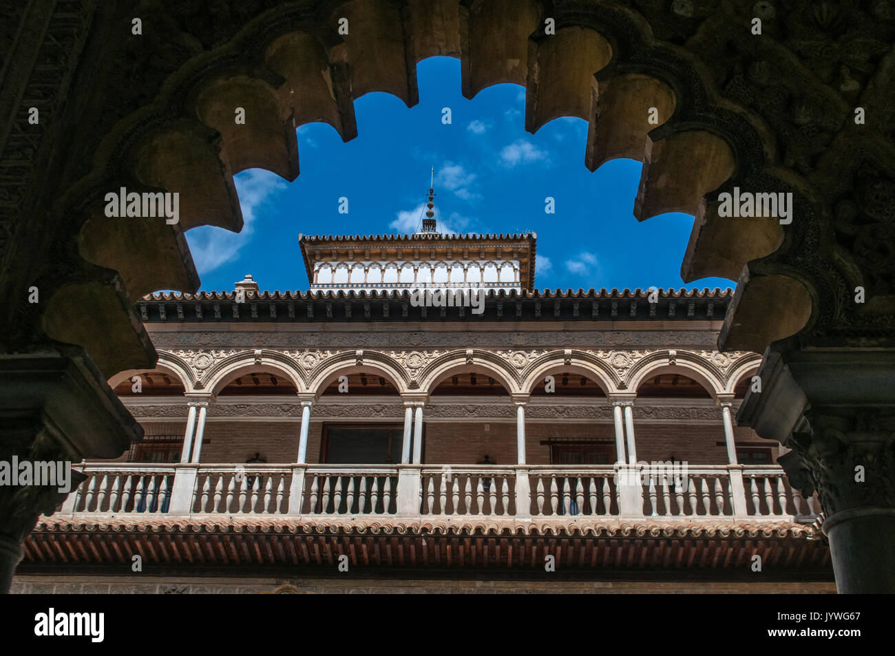 Arc en fer à cheval seville Banque de photographies et d’images à haute ...