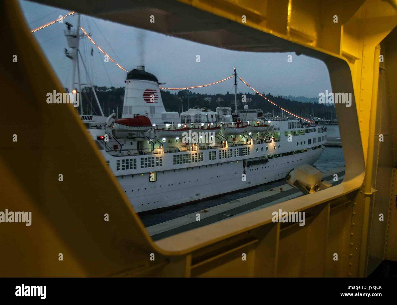 Ss ausonia Banque de photographies et d’images à haute résolution - Alamy